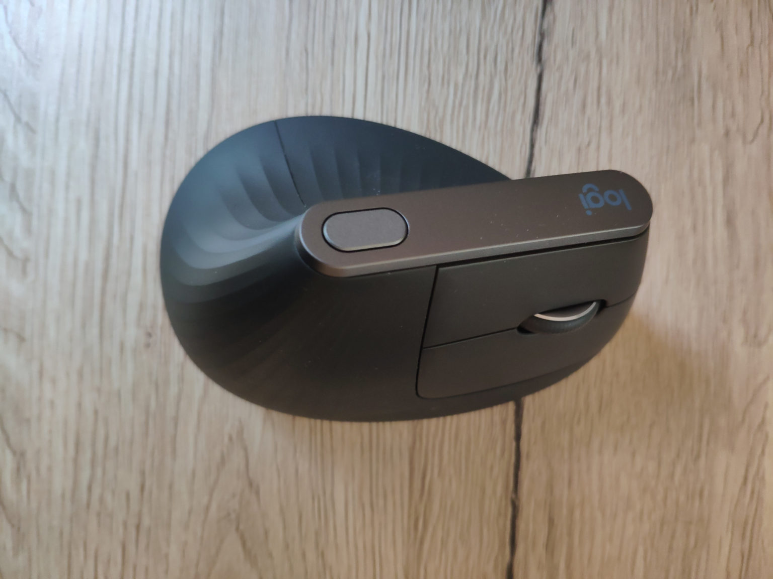 Logitech MX Vertical im Test - Ergonomische Maus
