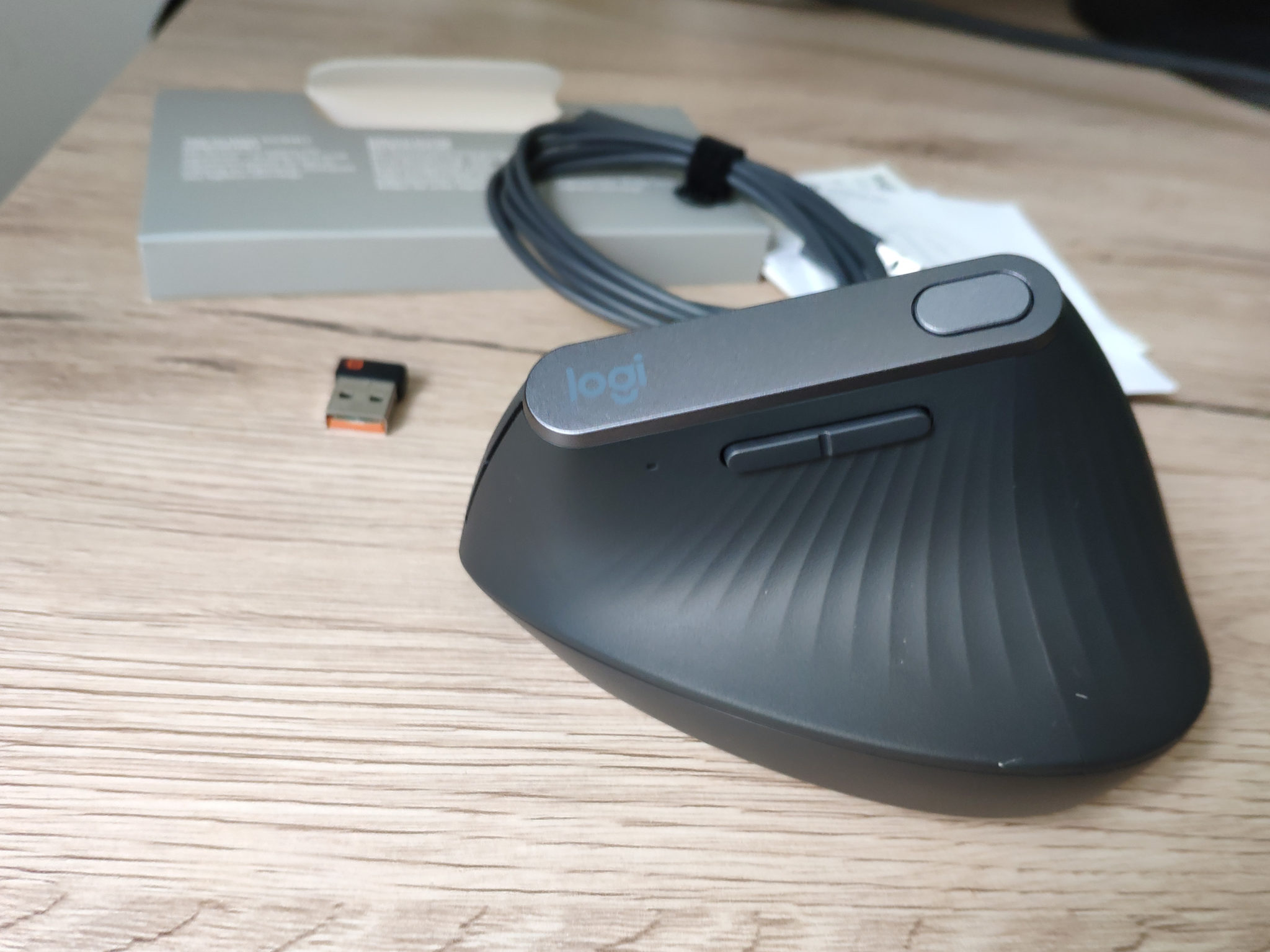 Logitech MX Vertical im Test - Ergonomische Maus